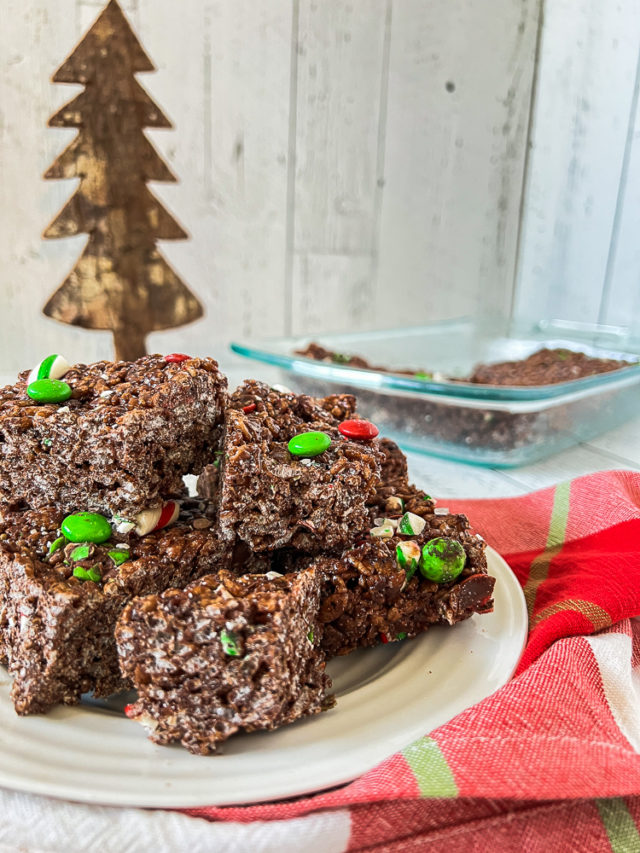 Holiday Chocolate Rice Krispie Treats - Sarah Remmer, RD